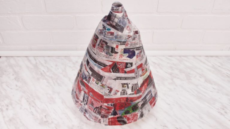 Make A Volcano! - Super Simple