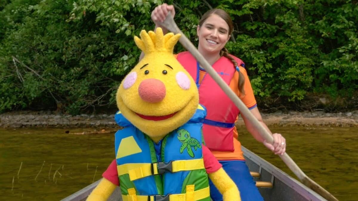 Tobee Goes Camping - Super Simple