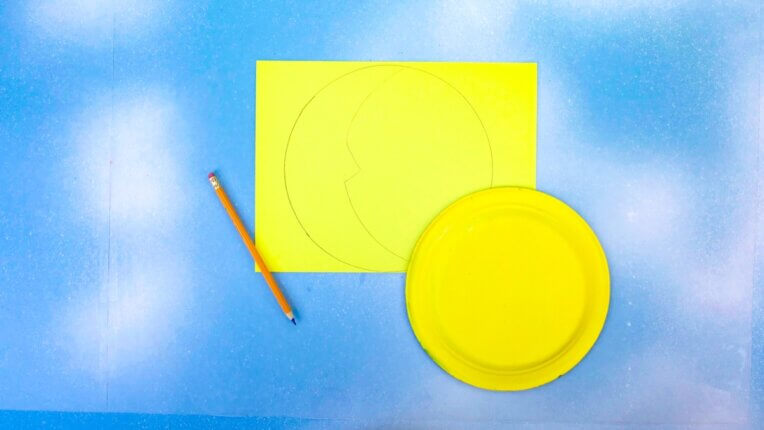 Sun and Moon Craft - Super Simple