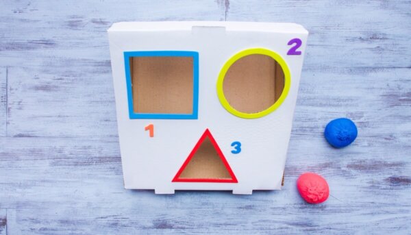 Pizza Box Bean Bag Toss Game - Super Simple