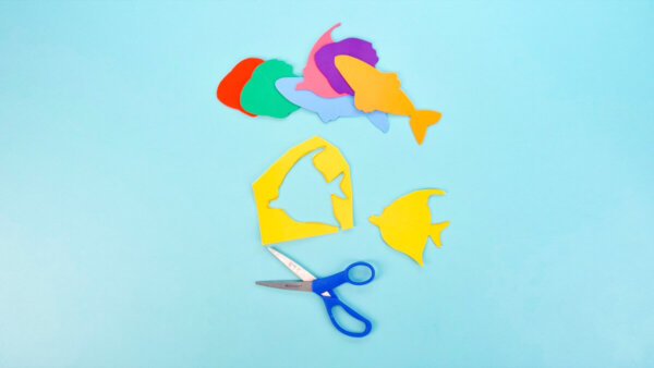 Magnet Fishing Game - Super Simple