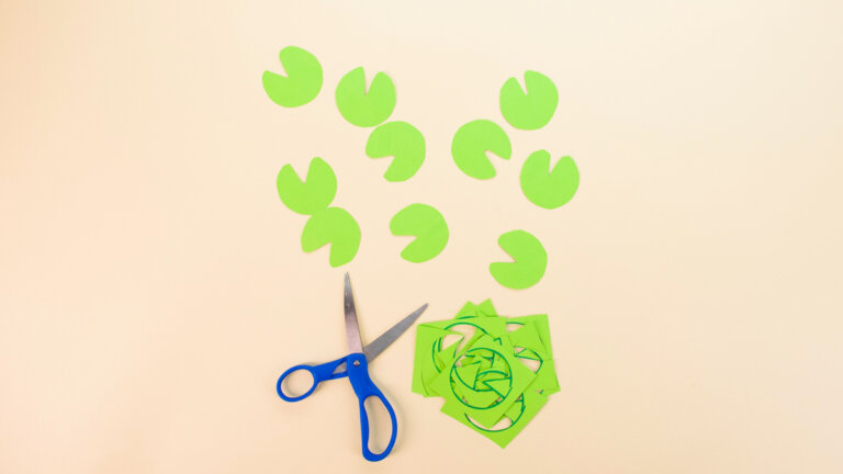 Lily Pads & Leaping Frog Counting Activity - Super Simple