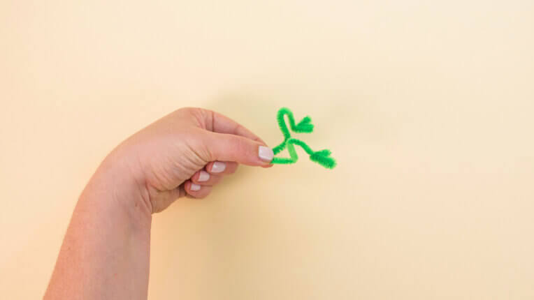 Lily Pads & Leaping Frog Counting Activity - Super Simple