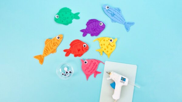 Magnet Fishing Game - Super Simple