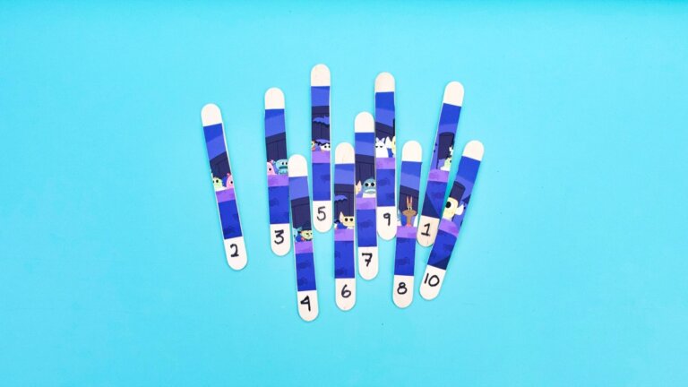 Popsicle Stick Puzzle - Halloween! - Super Simple
