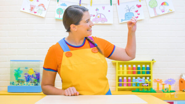 Buzzing Bees - Super Simple