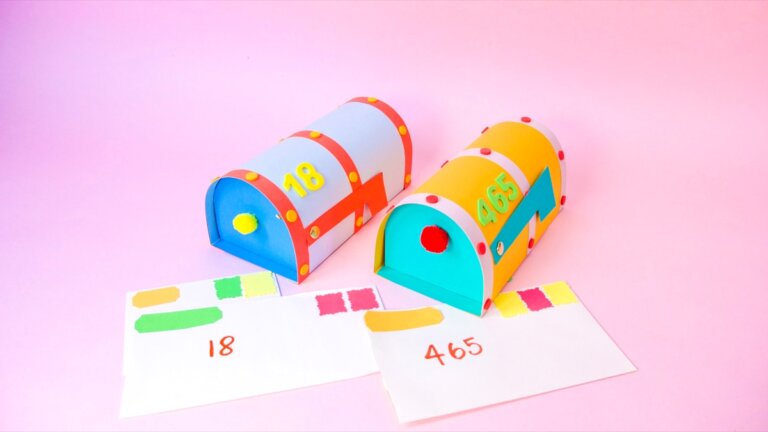 Mailbox Craft & Mail Carrier Role Play - Super Simple