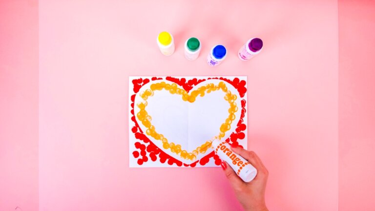 Rainbow Heart Craft - Super Simple