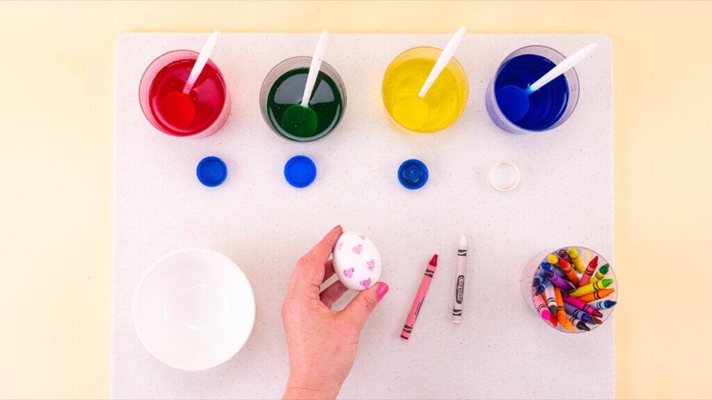 Easter Egg Decorating Activity - Super Simple
