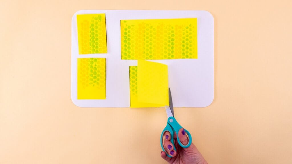 Colorful Chameleon Craft - Super Simple