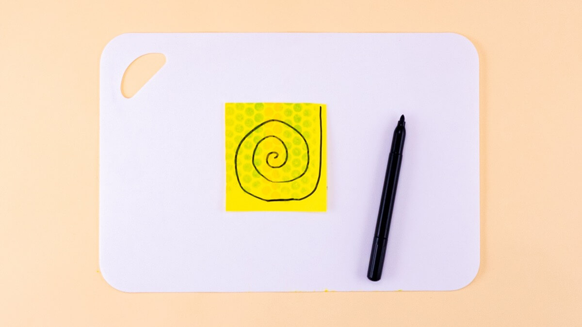 Colorful Chameleon Craft - Super Simple