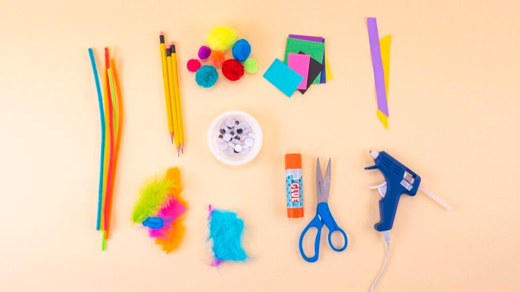 Pencil Puppets - Super Simple