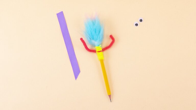 Pencil Puppets - Super Simple