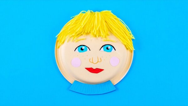 Paper Plate Portrait - Super Simple