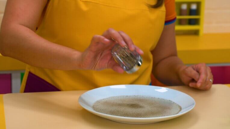 Is Soap Important? Simple Hand Washing Experiment - Super Simple