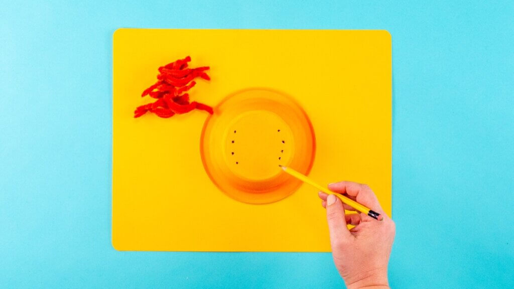 Chloe The Crab Craft - Super Simple