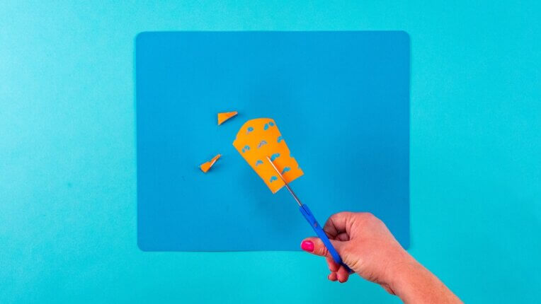 Paper Tube Fish Craft - Super Simple