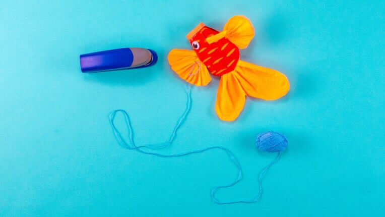 Paper Tube Fish Craft - Super Simple