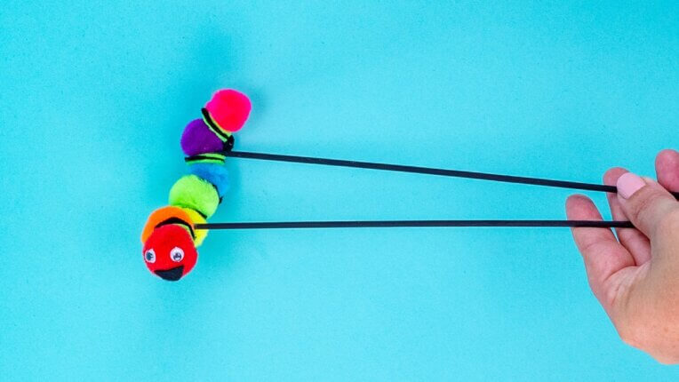 Make A Crawling Caterpillar Puppet! - Super Simple