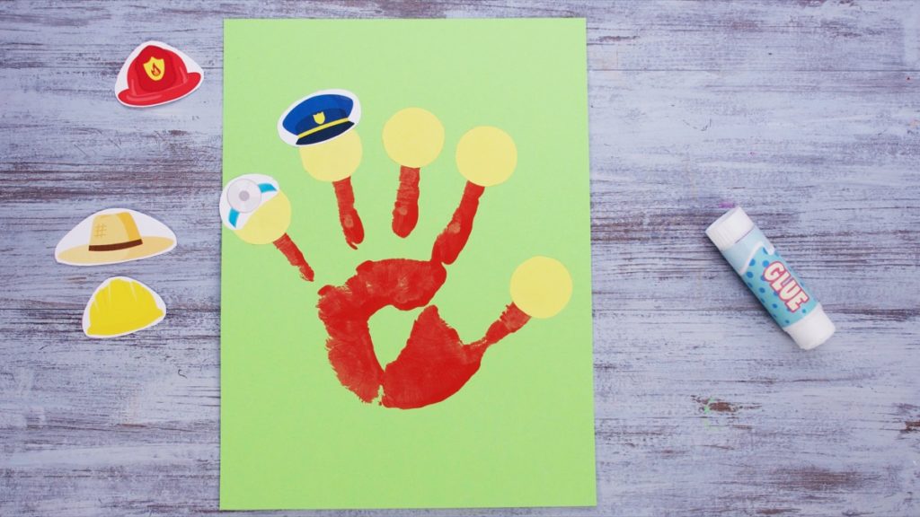 Giving Community Helpers A High Five - Super Simple