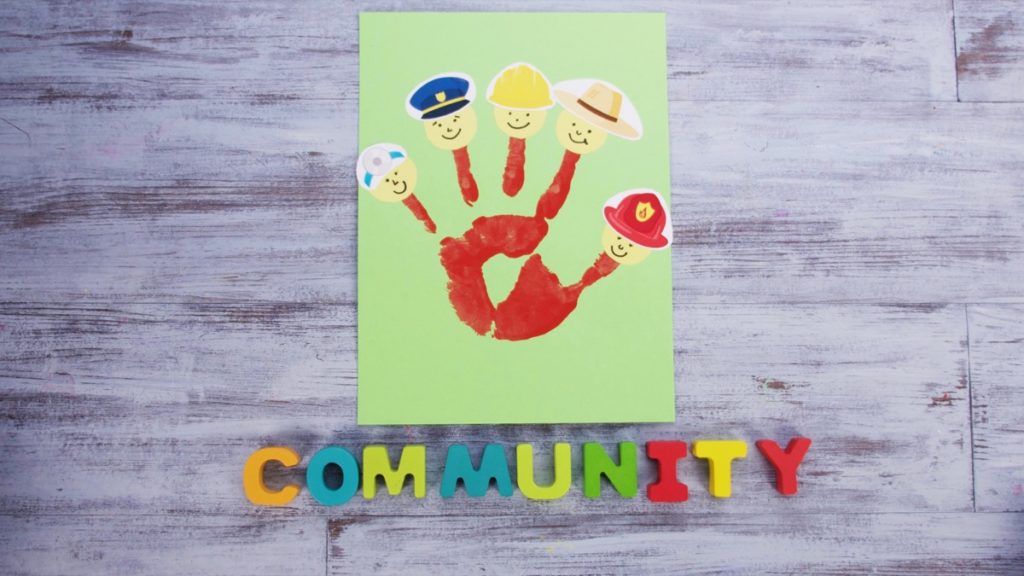 Giving Community Helpers A High Five - Super Simple