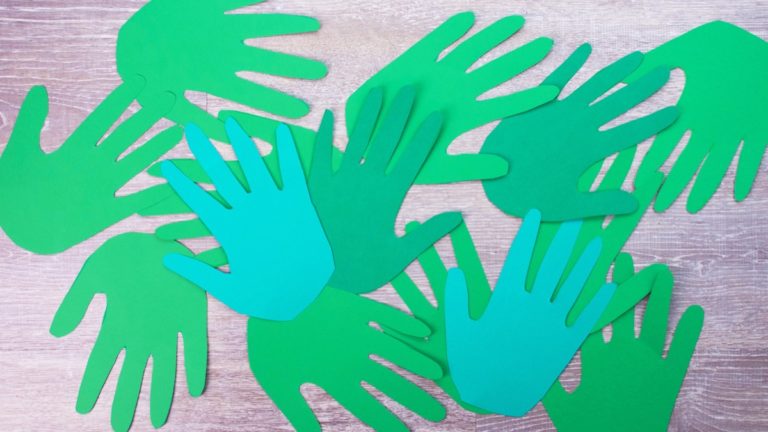 Winter Wreath Craft with Hand Cut Outs - Super Simple