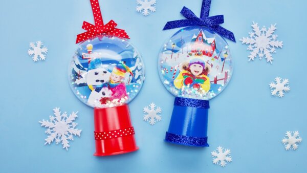 At The North Pole - Snow Globe Ornament Craft - Super Simple