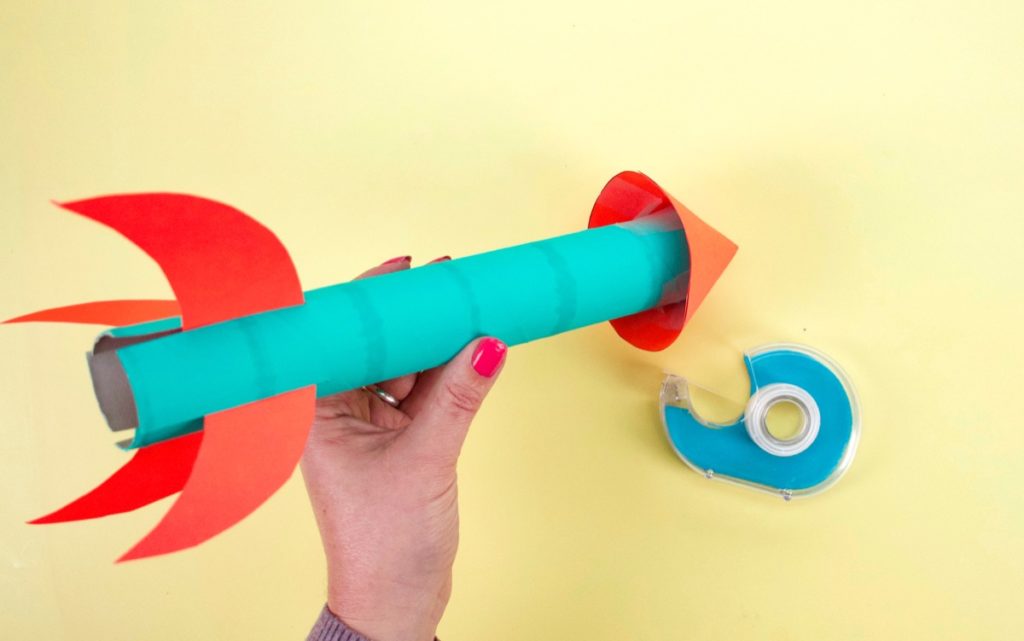Flying Rocket Ship Craft - Super Simple