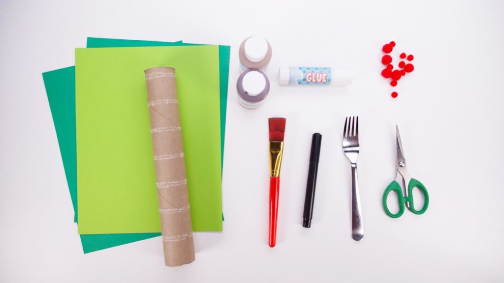 Stand Up Tree Craft - Super Simple