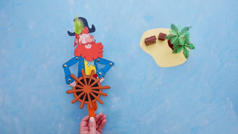 Captain Seasalt Puppet - Super Simple