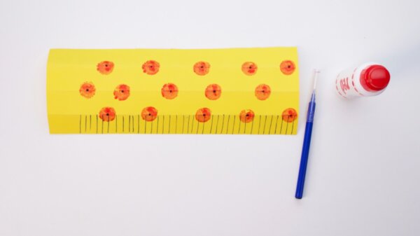 Slithering Snake Craft - Super Simple