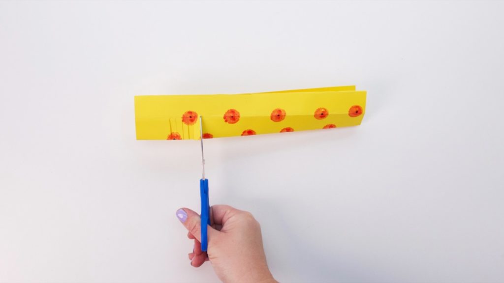 Slithering Snake Craft - Super Simple