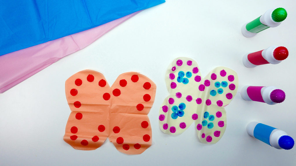 Clothespin Butterflies - Super Simple